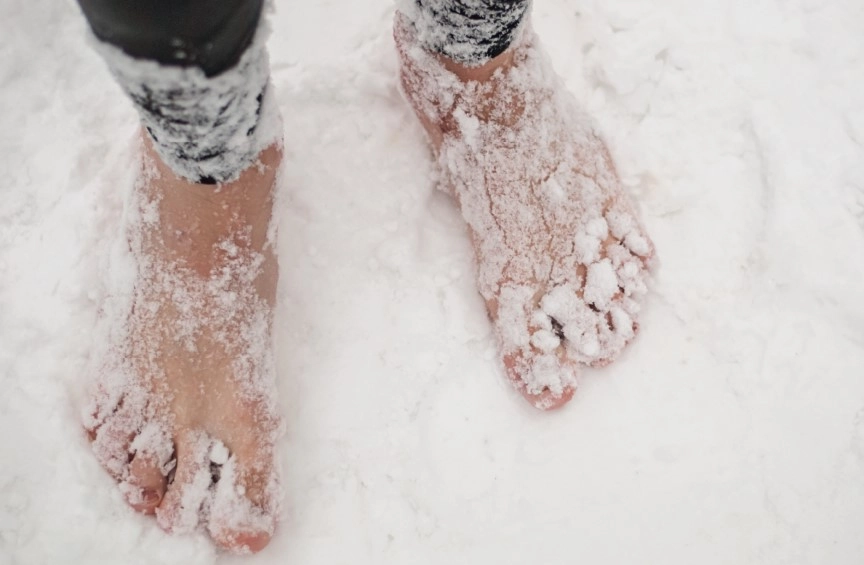 Cold Feet Even with Socks? Fix It with Better Fit & Compression – MAX ...